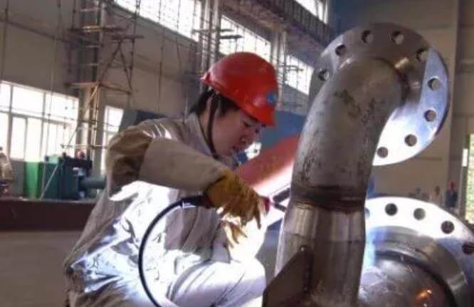 Exploring The Challenges Of Welding High Carbon Steel Machinemfg