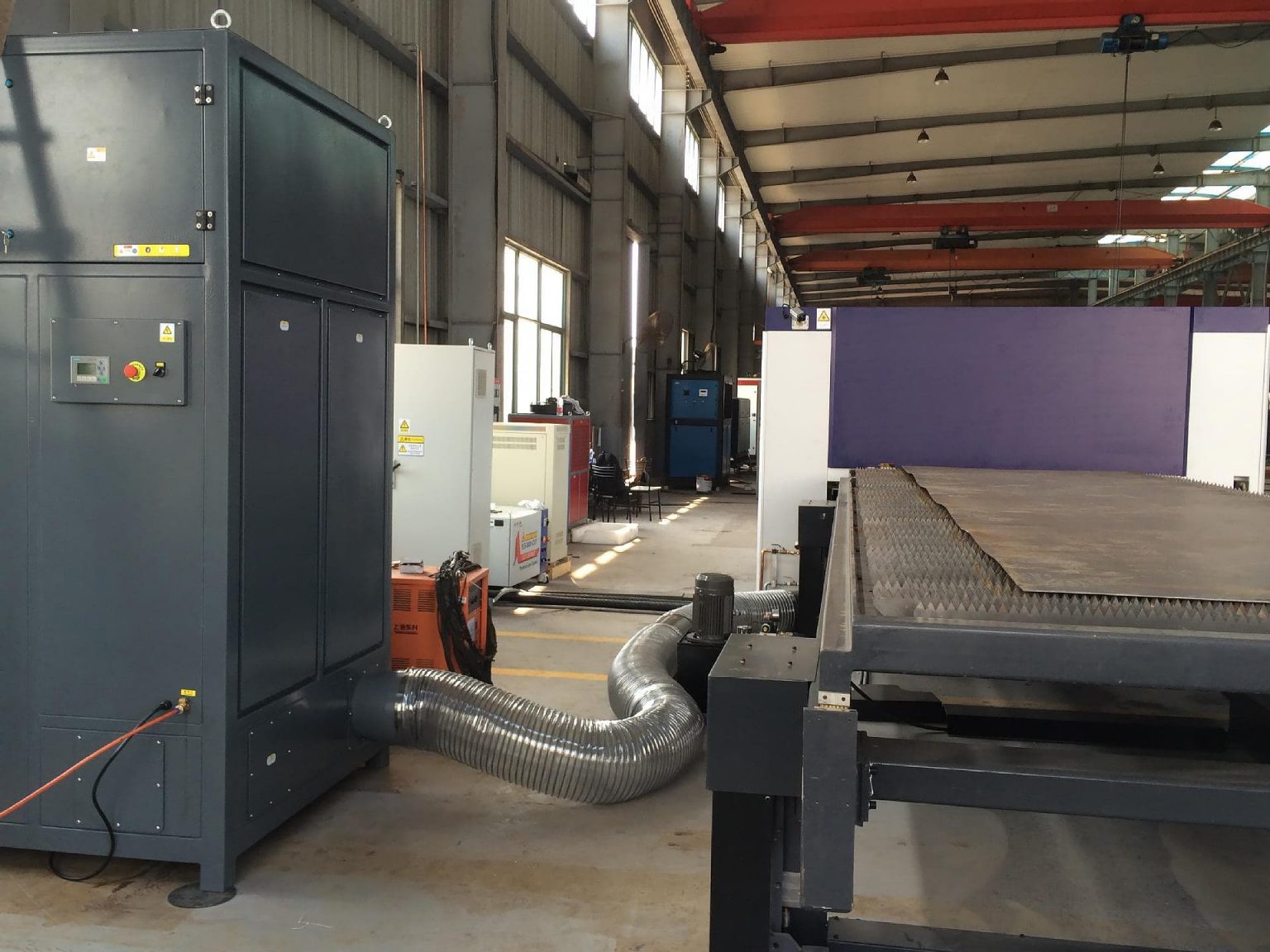 Laser Cutting Machine Dust Removal: Dry and Wet Treatment Tips | MachineMFG