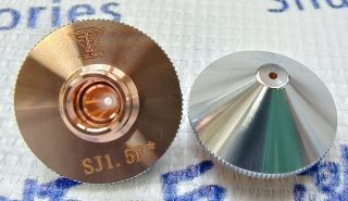 Laser Cutting Nozzle Selection: Cutting-Edge Tips | MachineMFG