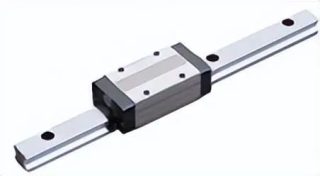 Linear Guides: An In-Depth Look at Selection and Applications | MachineMfg