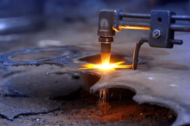 Gas Cutting: A Comprehensive Guide | MachineMFG