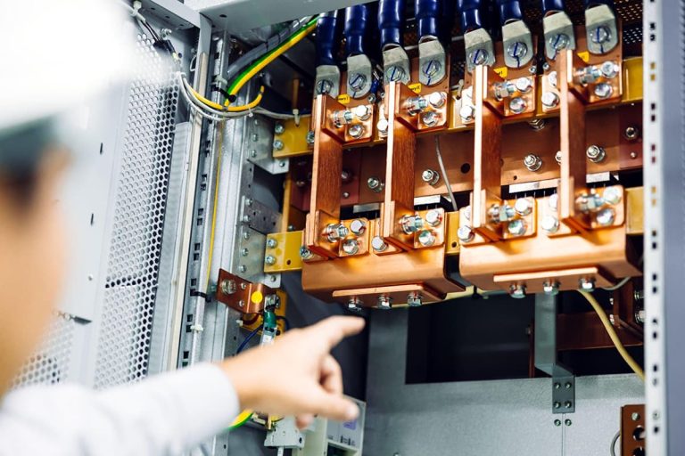 Busbar Fabrication: Techniques for Efficient Assembly | MachineMFG