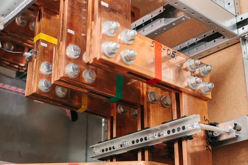 Expert Busbar Installation Guide: Streamline Your Project | MachineMFG