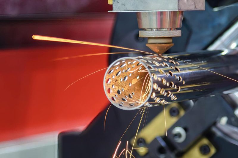 Stainless Steel Cutting: 6 Hot Techniques to Know | MachineMFG